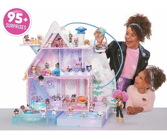 HOUSE LOL SURPRISE CON NIEVE